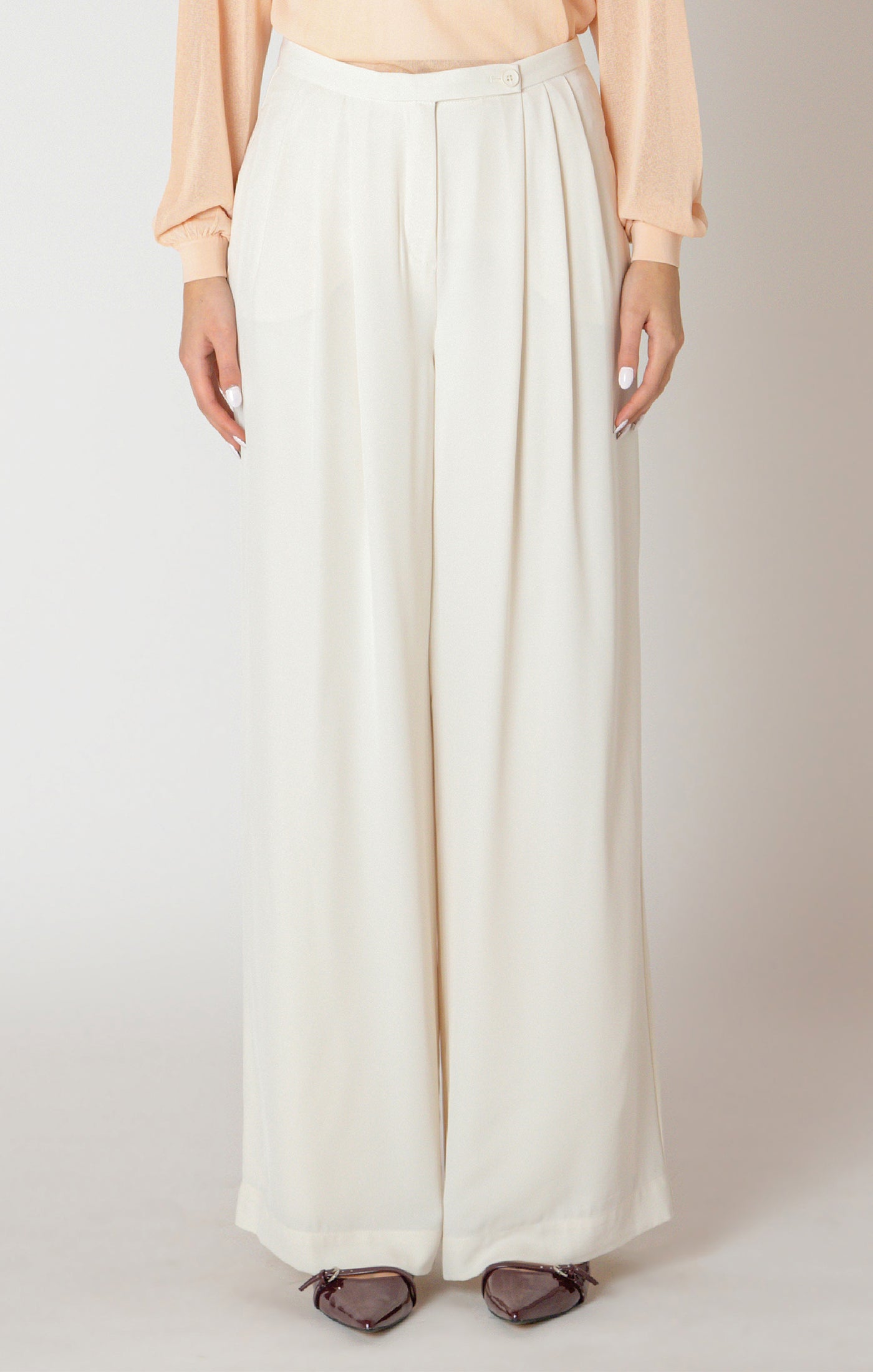 WIDE FLOWY PANT - ECRU – LiLi + KoKo Boutique + Bubbles